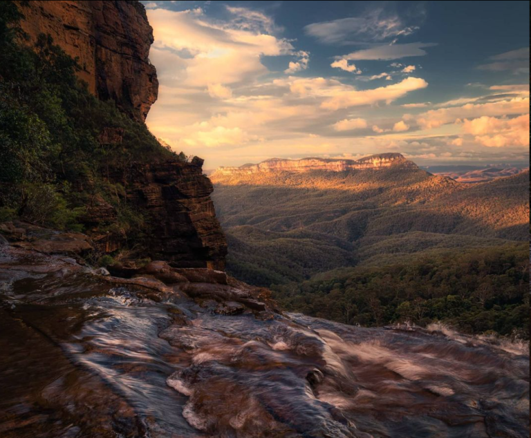 Discover the Blue Mountains: Ultimate Guide to Attractions & Tours